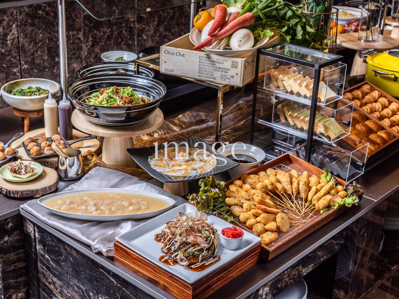 Restaurant 17 Club | レストラン | 【公式】アパホテル＆リゾート〈大阪なんば駅前タワー〉（2024年12月2日開業 ...